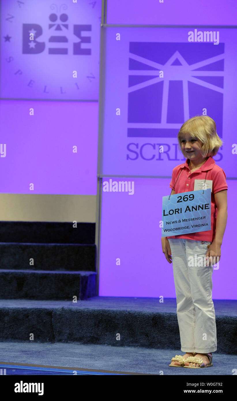 Spelling bee contest hi-res stock photography and images - Alamy