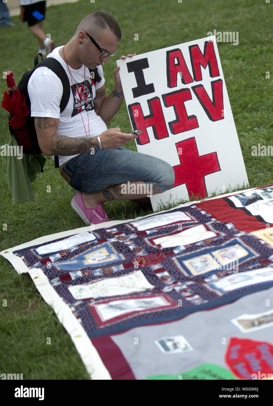 Aids quilt hi-res stock photography and images - Alamy
