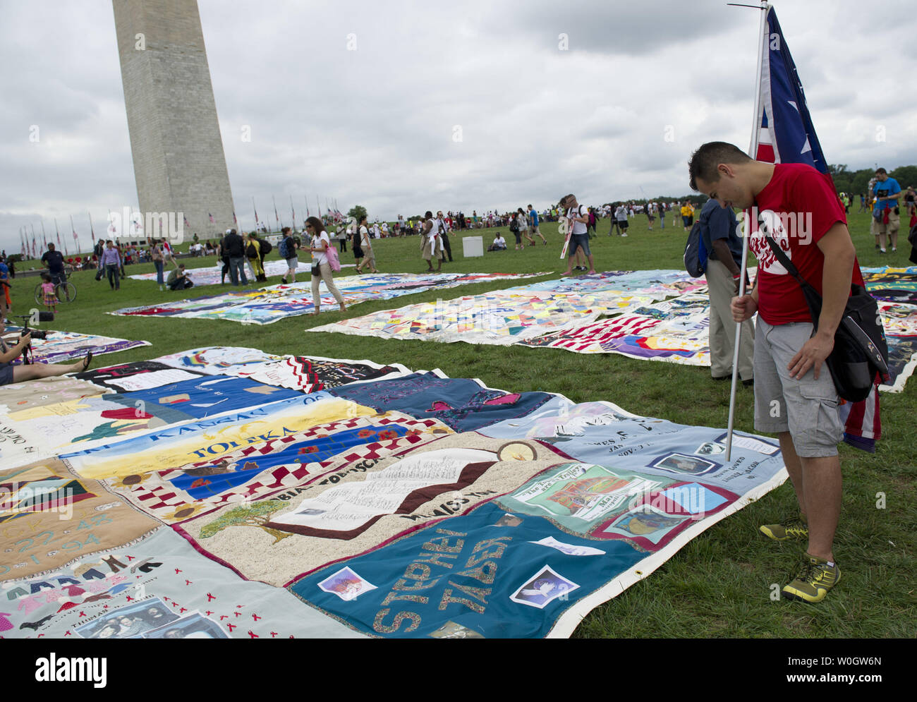 Aids quilt hi-res stock photography and images - Alamy