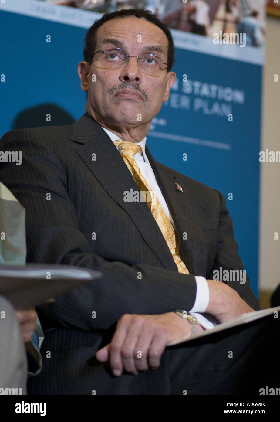 Washington D.C. Mayor Vincent C. Gray attends an Union Station Master ...
