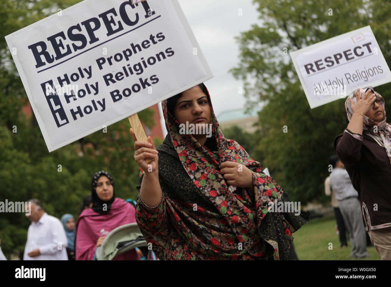 Religious prejudice hi-res stock photography and images - Alamy