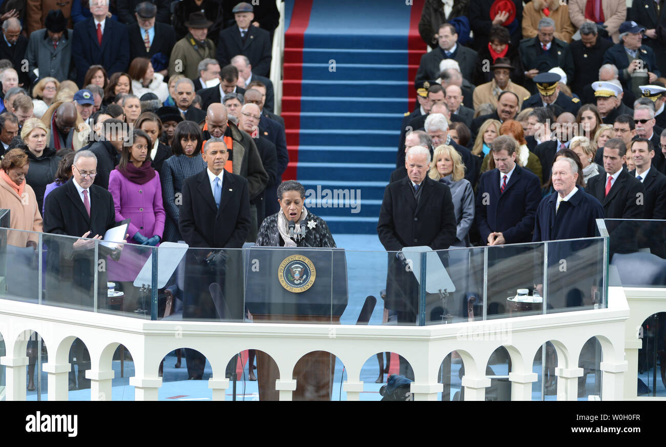 President Barack Obama watches Myrlie Evers-Williams deliver the ...