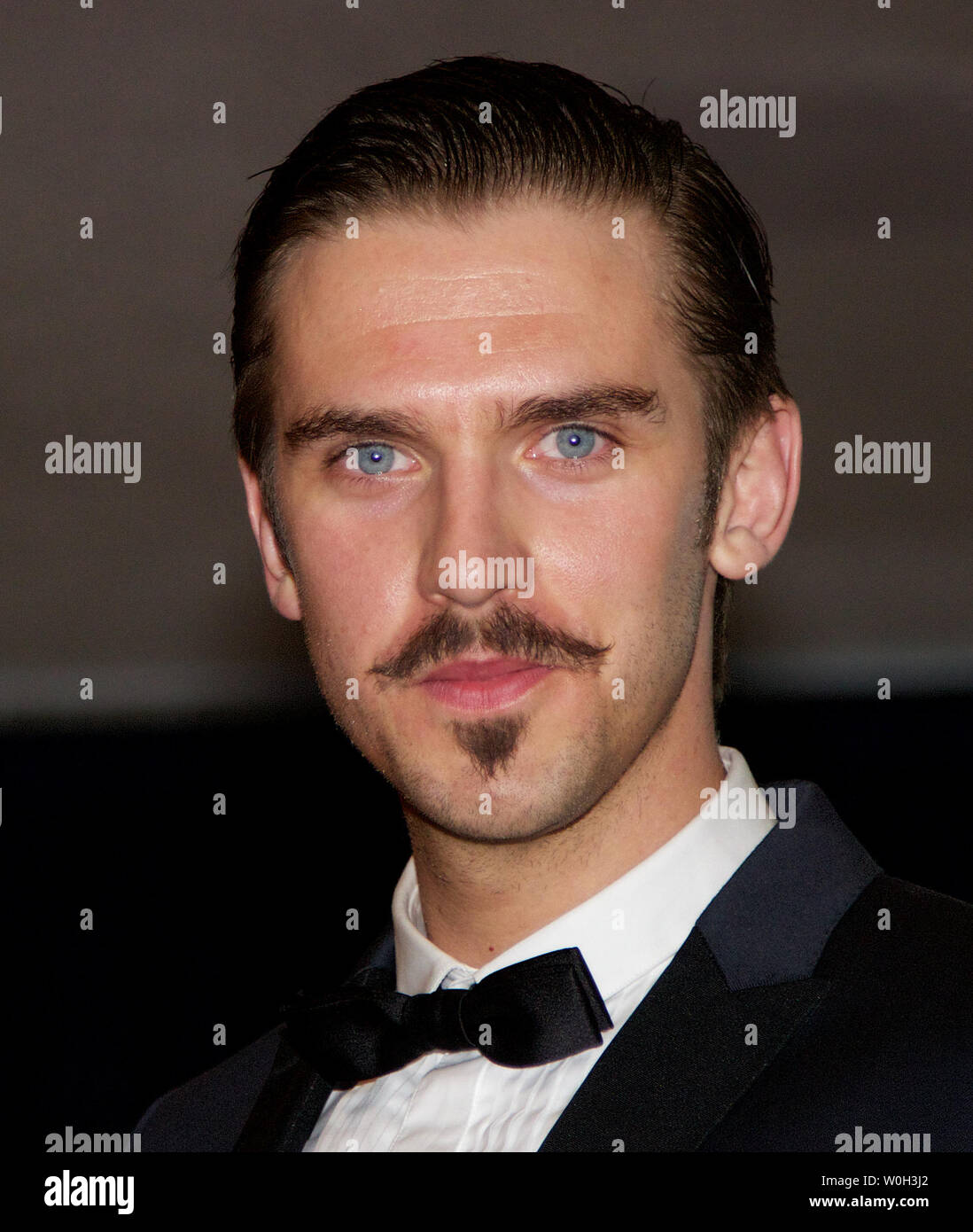 Dan stevens downton abbey hi-res stock photography and images - Alamy