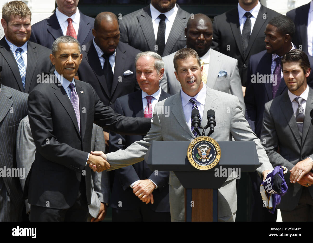 John harbaugh white house hi-res stock photography and images - Alamy