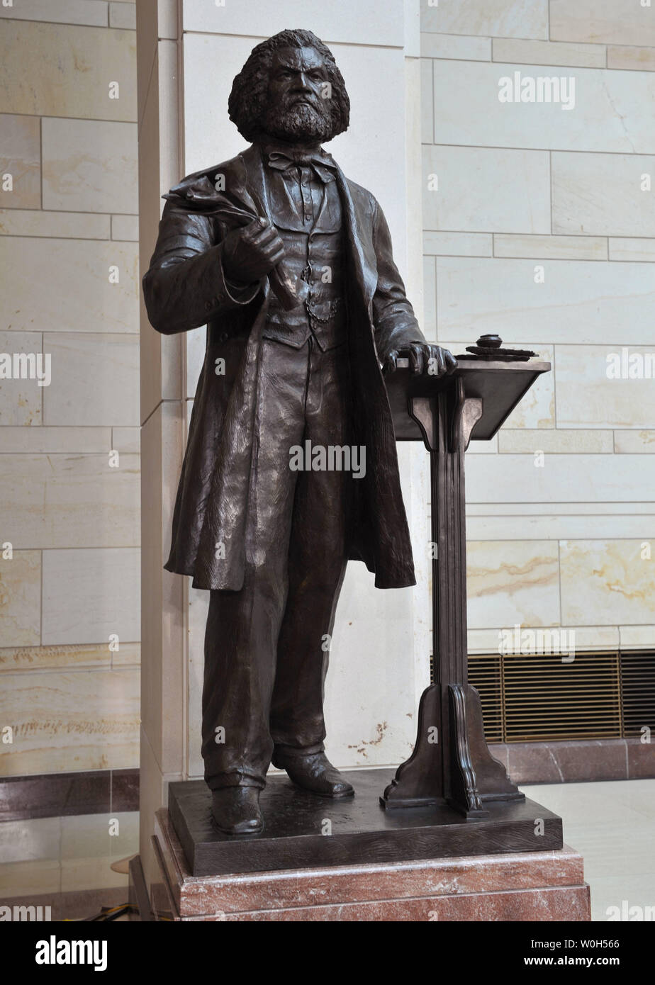 Center emancipation hall hi-res stock photography and images - Alamy