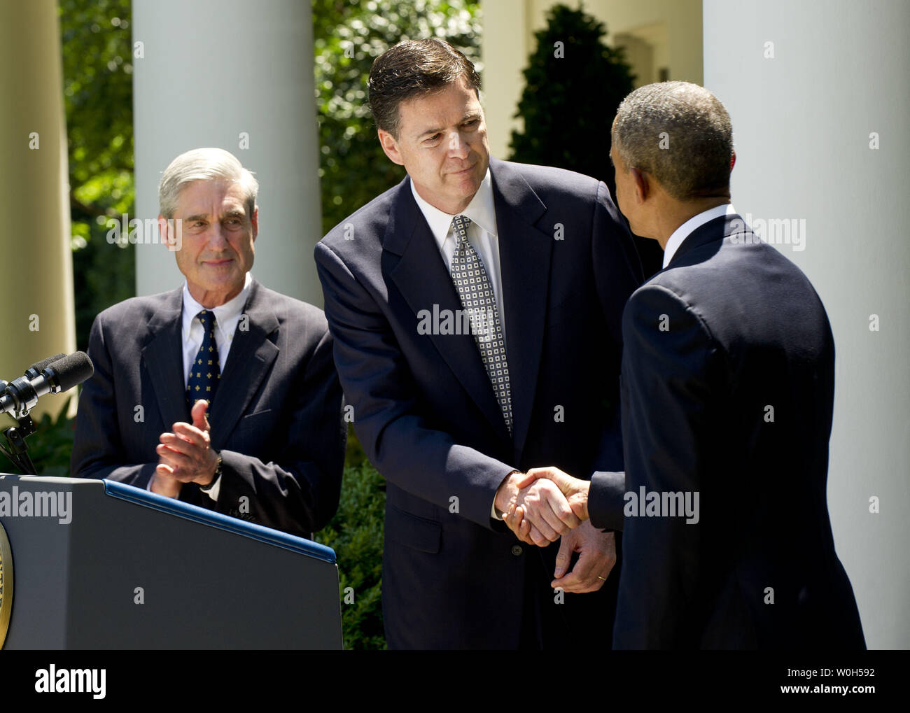 James comey robert mueller hi-res stock photography and images - Alamy