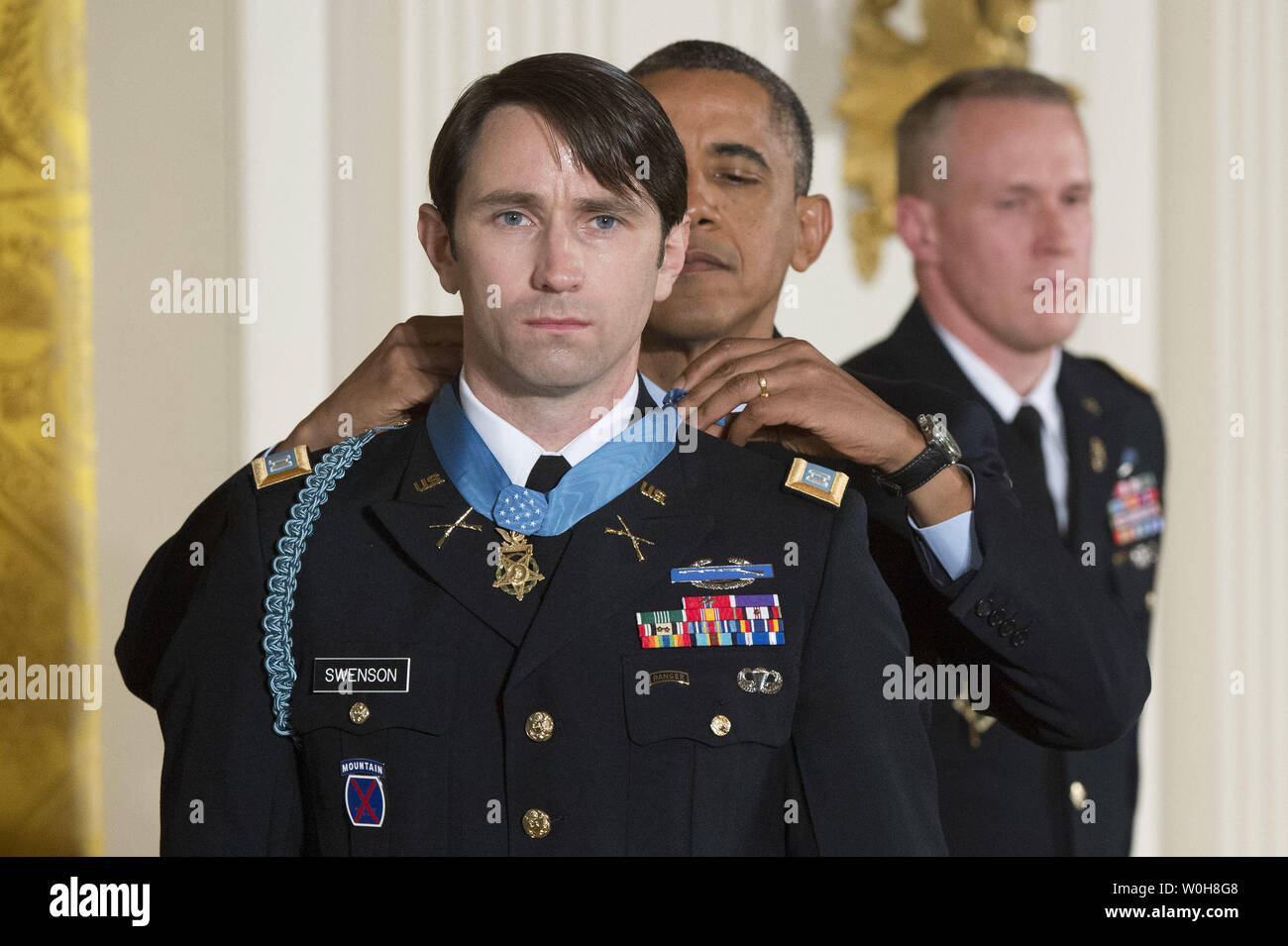 President Barack Obama awards the Medal of Honor to Army Capt. William ...