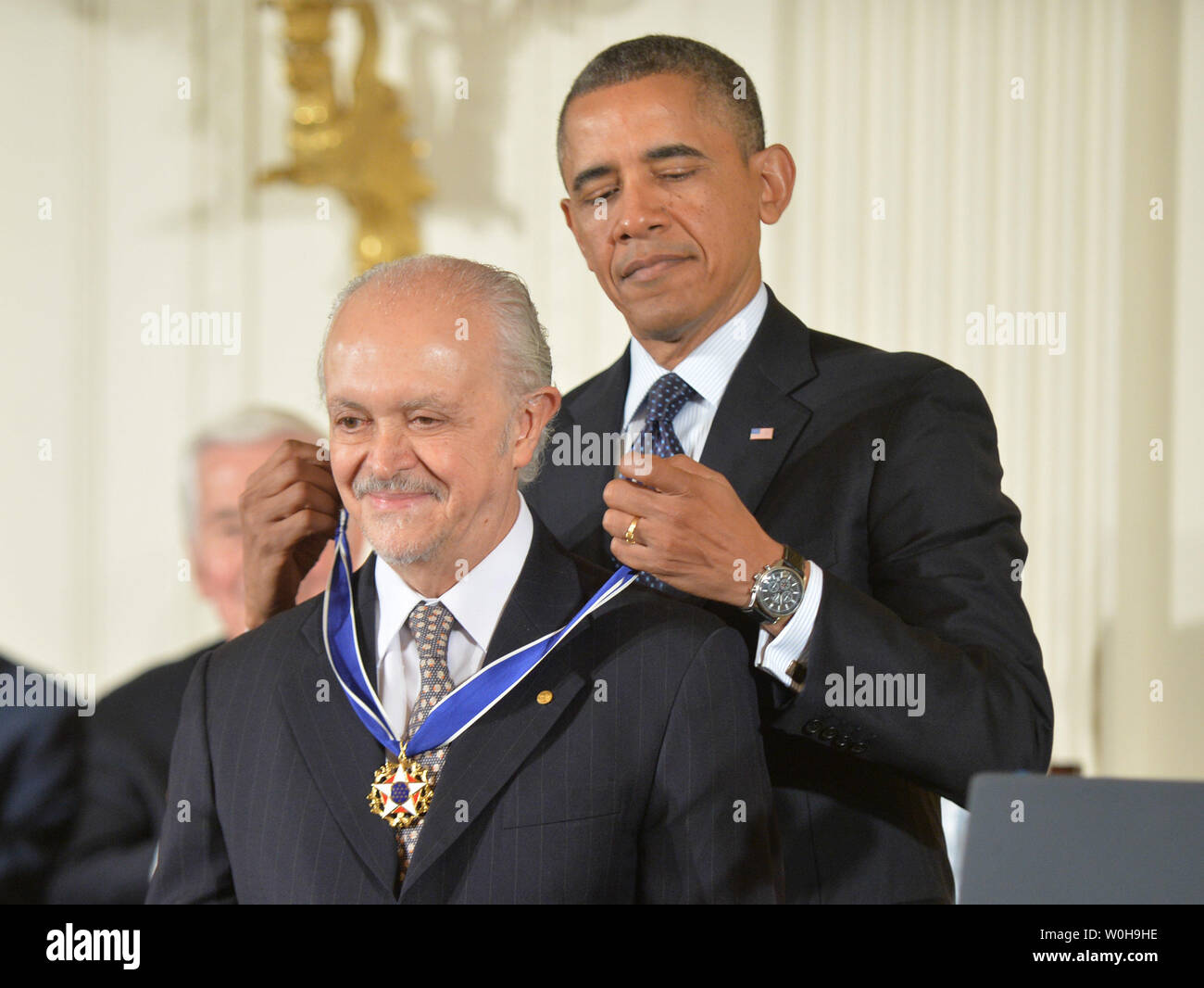 President Barack Obama awards the Presidential Medal of Freedom to ...