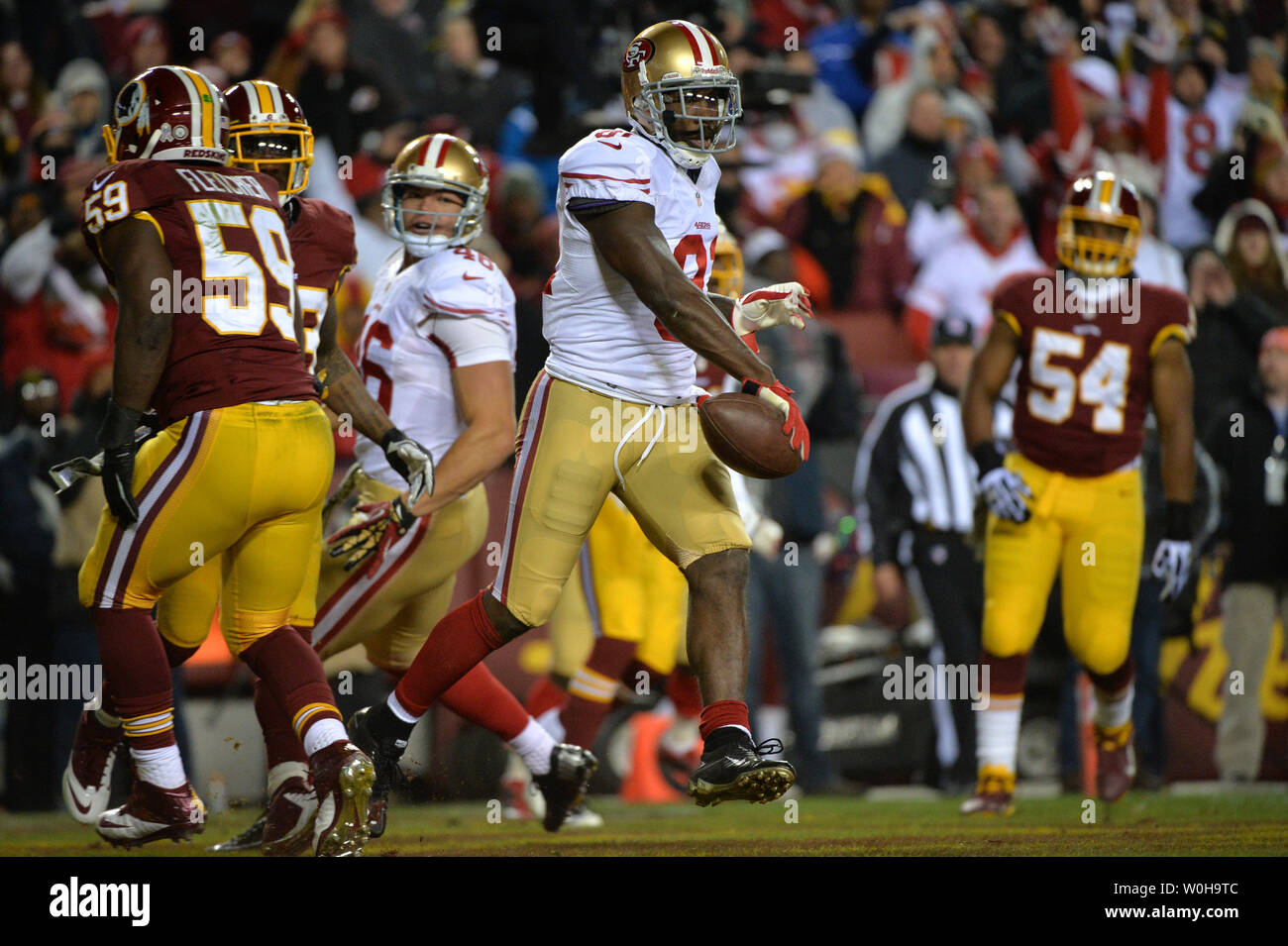 San Francisco 49ers Anquan Boldin brings in a 6-yard touchdown during ...