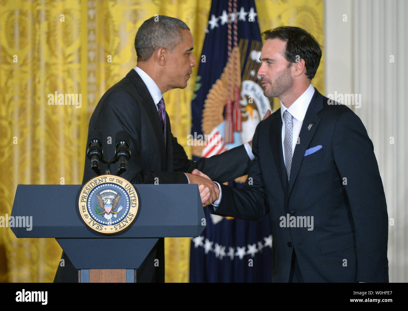 Jimmie johnson hi-res stock photography and images - Alamy