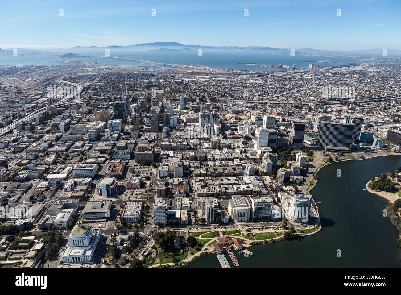 Downtown oakland hi-res stock photography and images - Alamy