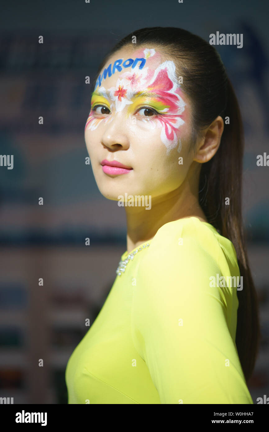 Human body painted make-up Stock Photo - Alamy