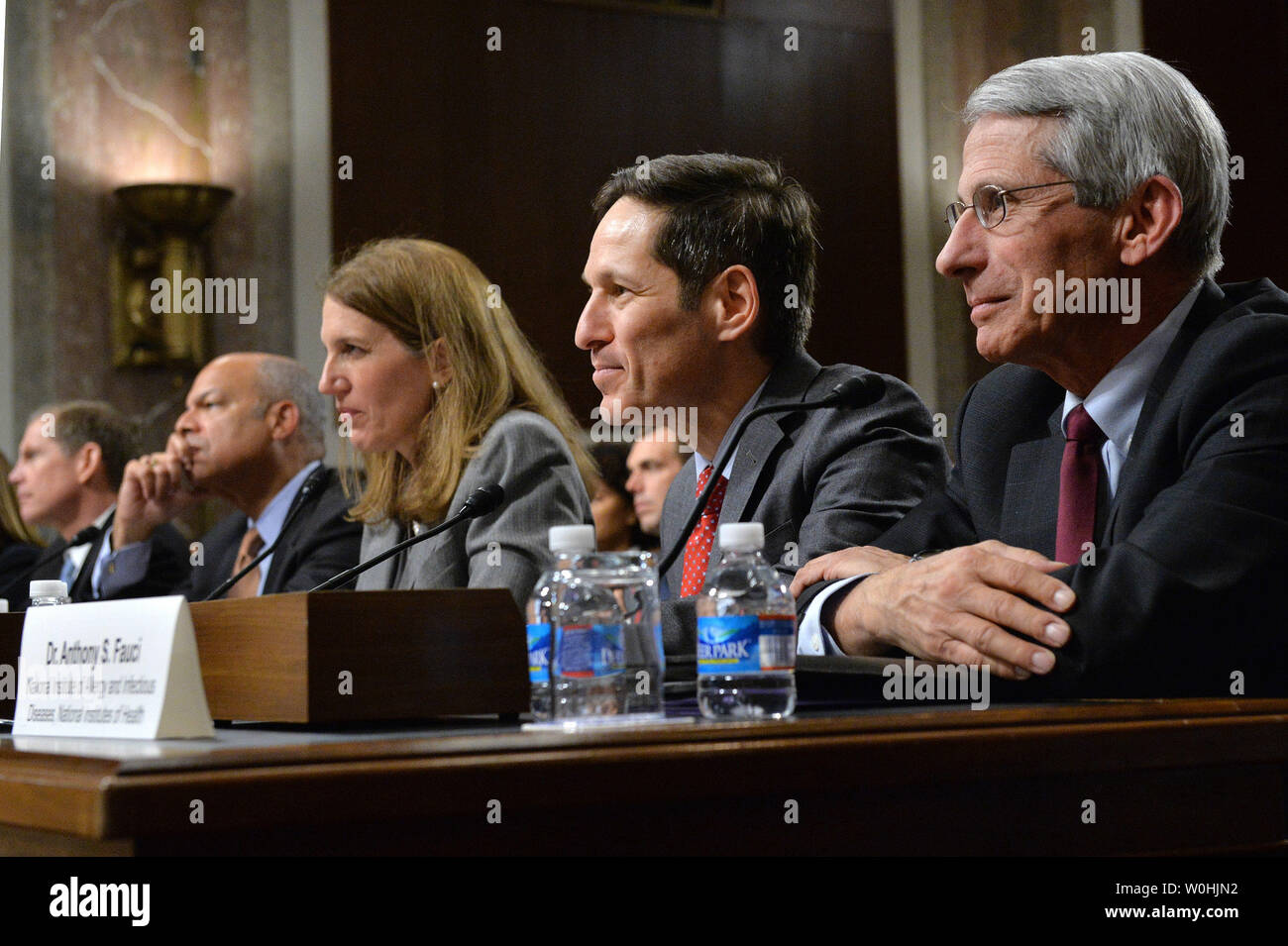 Special operations low intensity conflict hi-res stock photography and ...