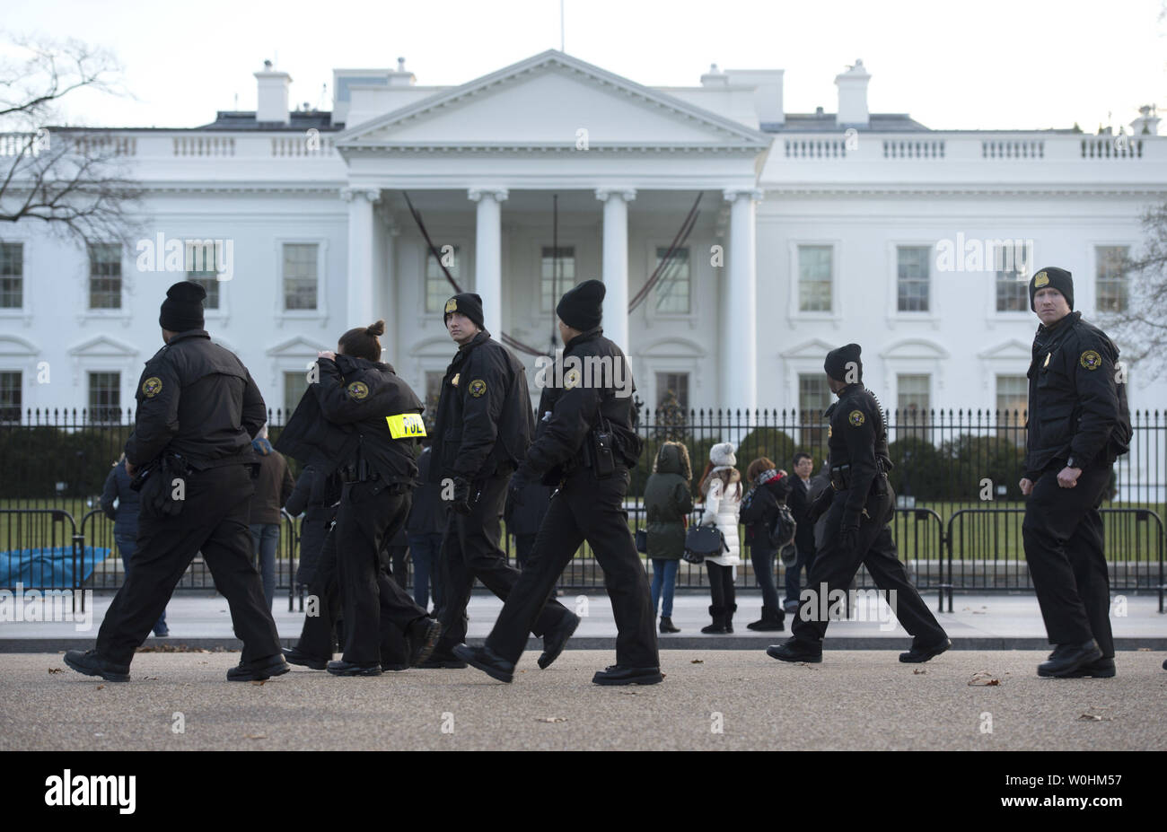 Secret service training hi-res stock photography and images - Alamy