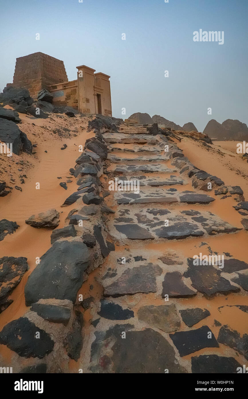 Meroe pyramid hi-res stock photography and images - Alamy