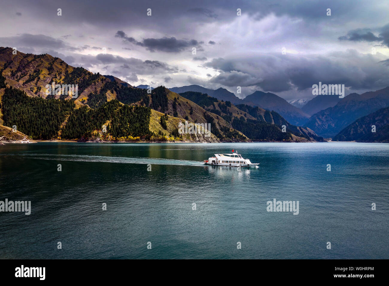 Colorful beach scenery Stock Photo - Alamy
