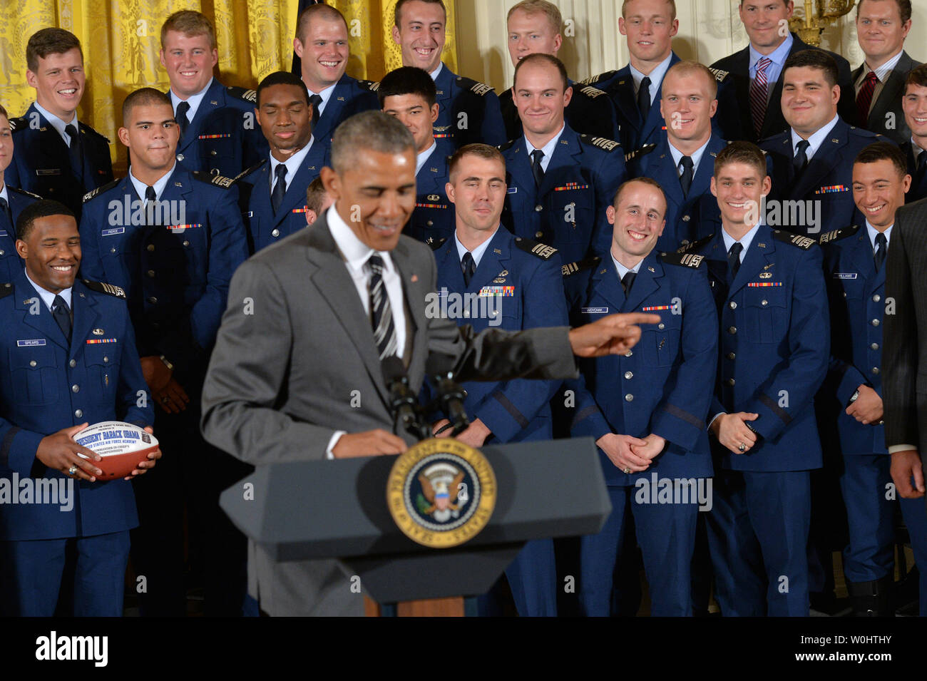 United states air force academy football team hi-res stock photography ...