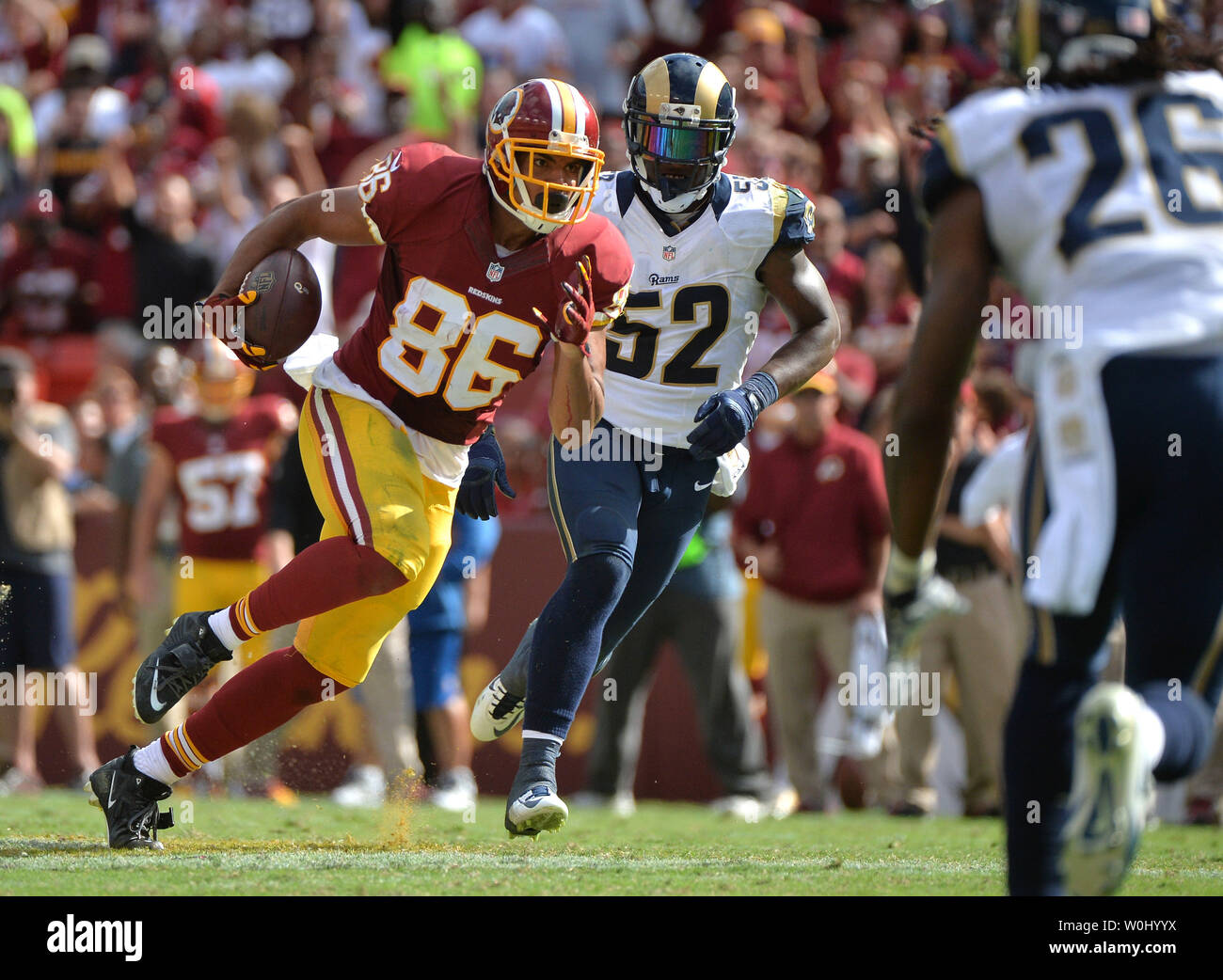 Washington Redskins tight end Jordan Reed (86) runs against the St ...