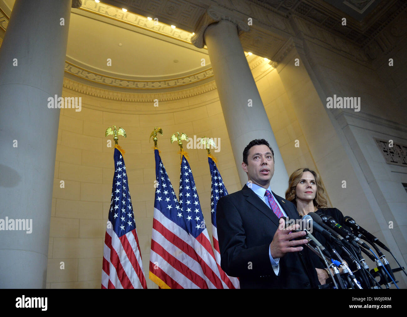 Julie chaffetz hi-res stock photography and images - Alamy