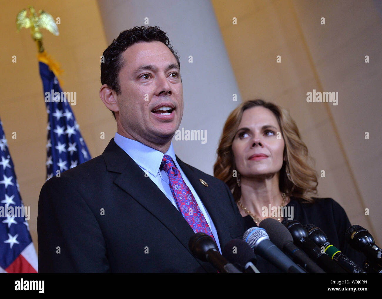 Julie chaffetz hi-res stock photography and images - Alamy
