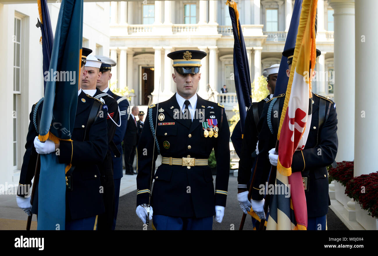 Military Honor Guard awaits the arrival of South Korean President Park ...