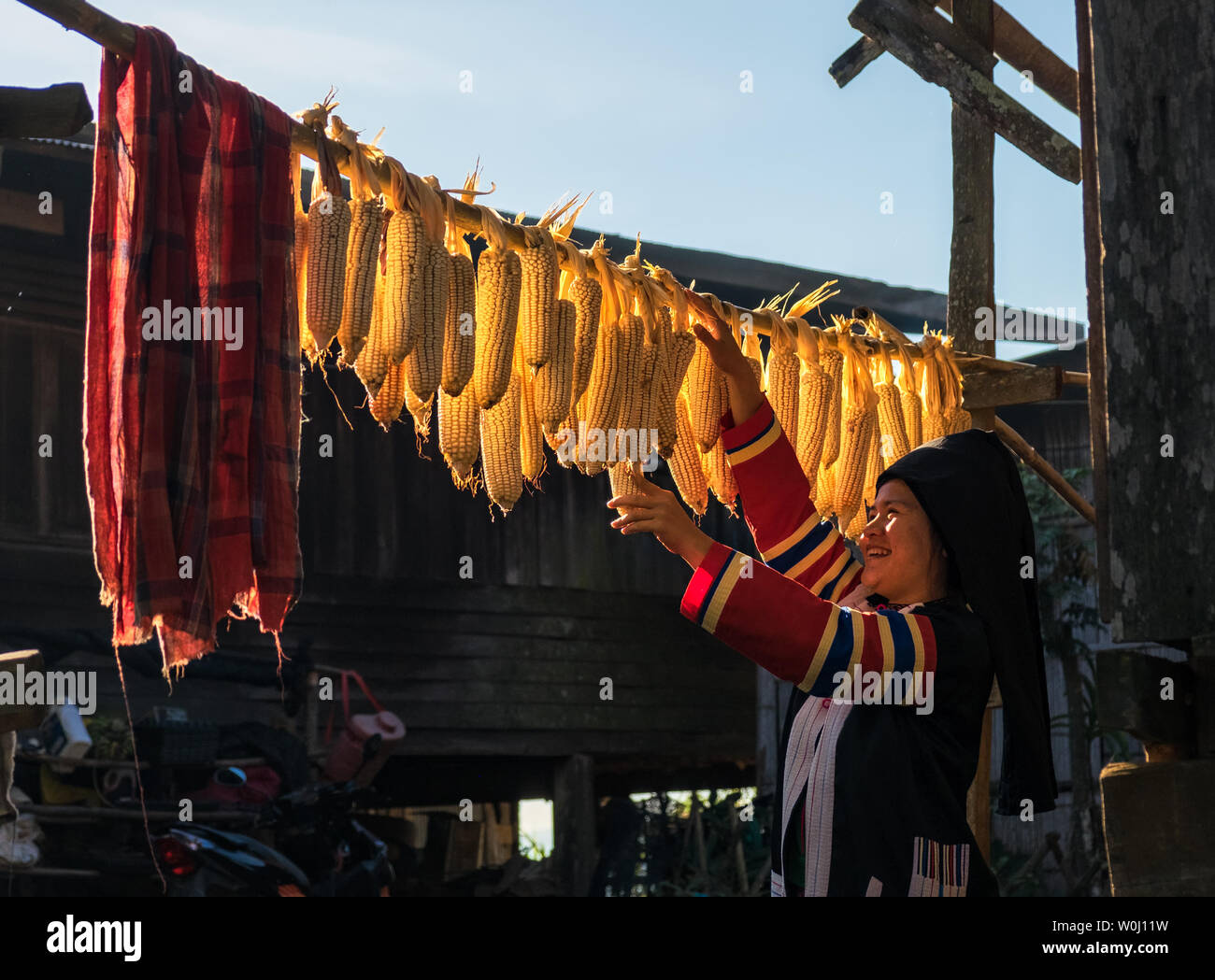 Mae Hong Son,Thailand - Dec 25 2016 : Women tribe lahu muser standing ...