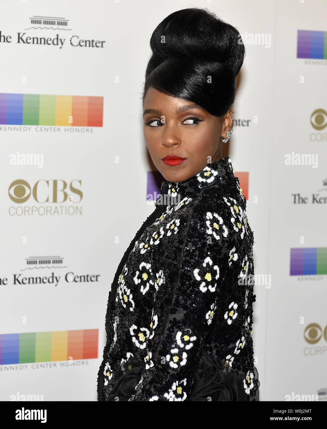 Janelle monae poses hi-res stock photography and images - Alamy