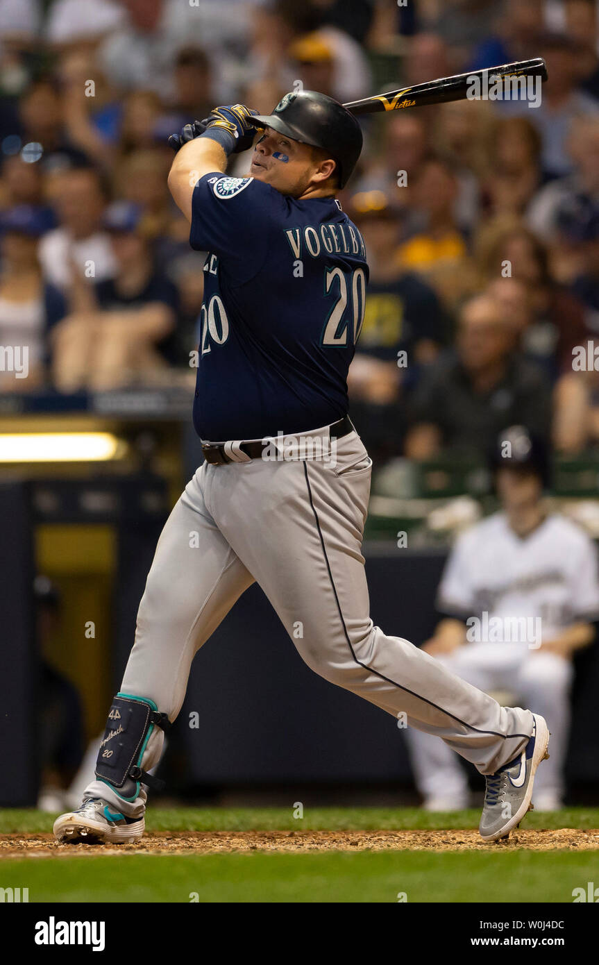 June 26, 2019: Seattle Mariners first baseman Daniel Vogelbach #20 in ...