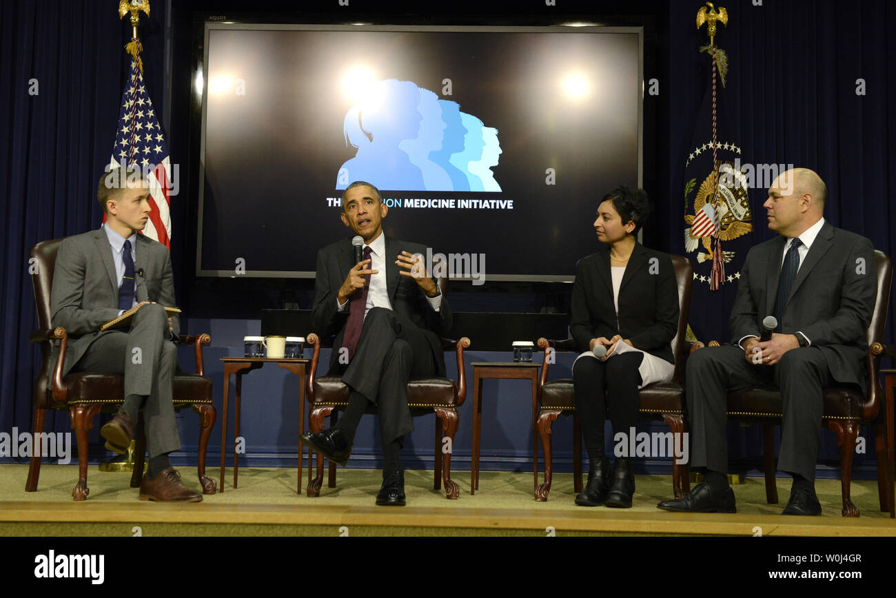 Dr james hamblin hi-res stock photography and images - Alamy