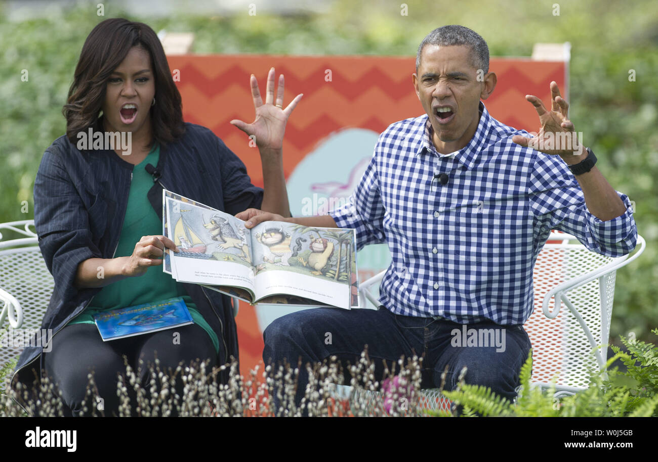 Michelle obama egg roll 2016 hi-res stock photography and images - Alamy