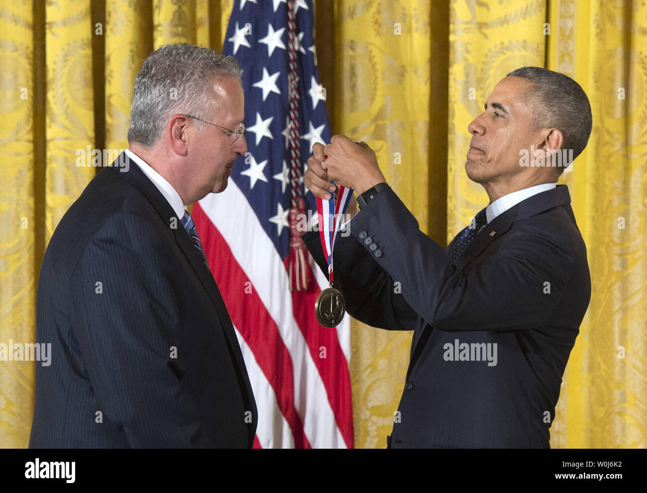 President Barack Obama awards the National Medal of Technology and ...