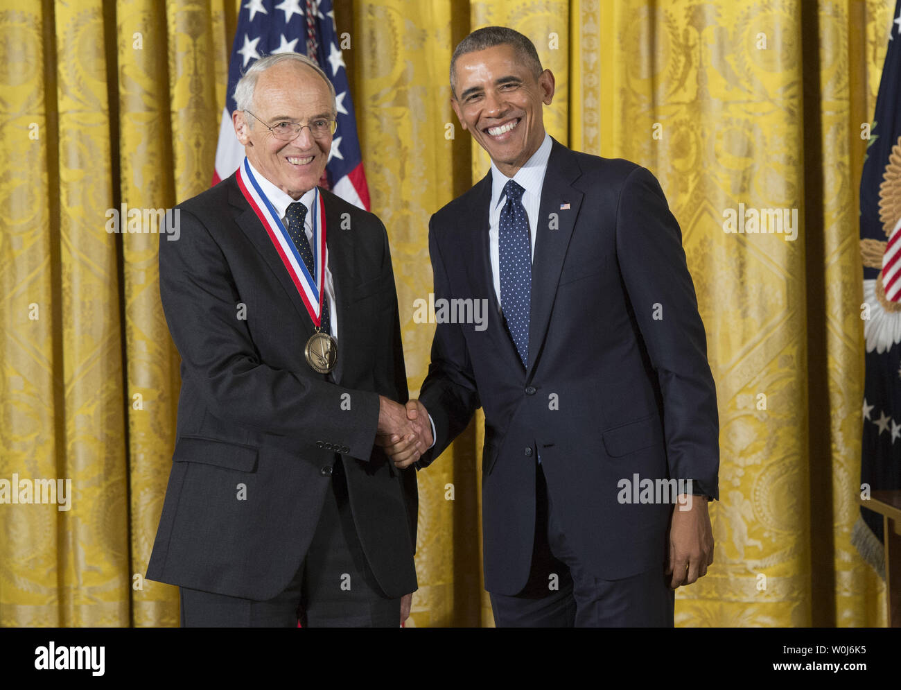 President Barack Obama awards the National Medal of Technology and ...