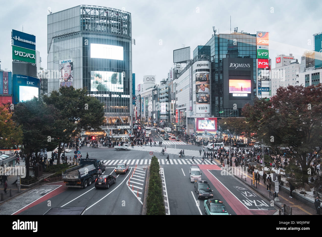 Tokyo, Japan - Nov 08 2017 : Pedestrians walking across with crowded ...