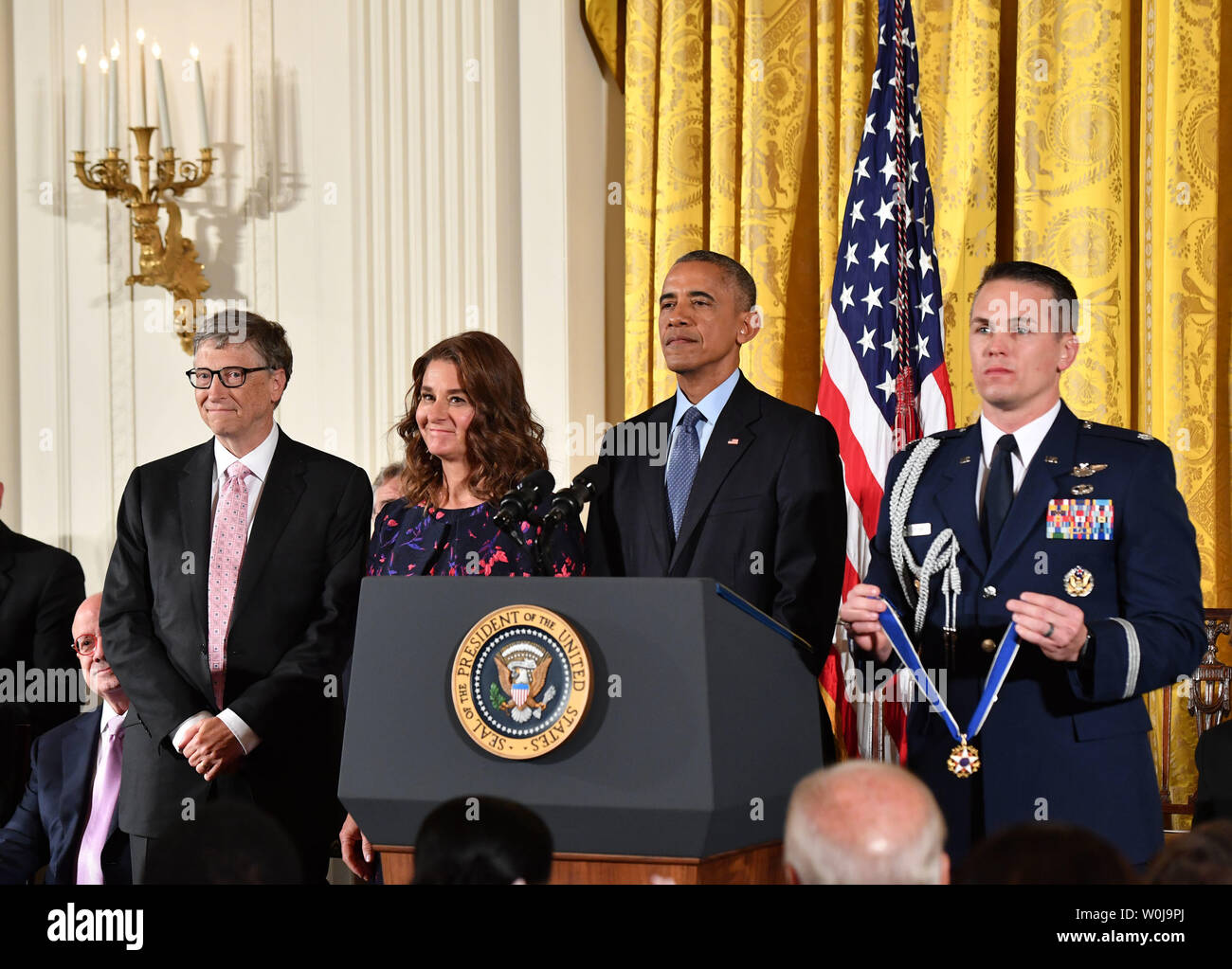 President Barack Obama awards the Presidential Medal of Freedom to Bill ...