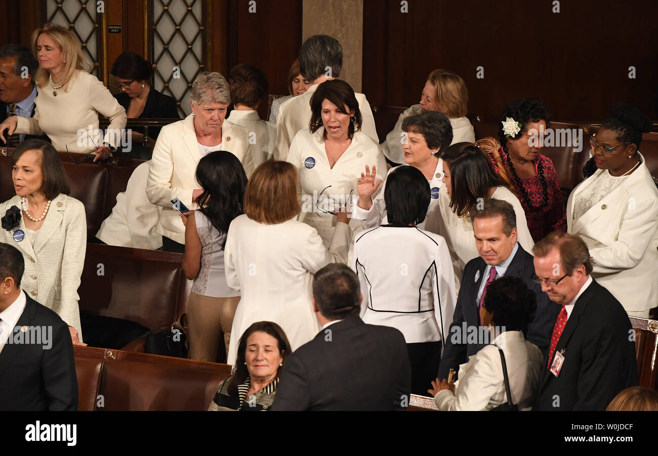 Female Democratic legislators wear all white as a symbol of unity and ...