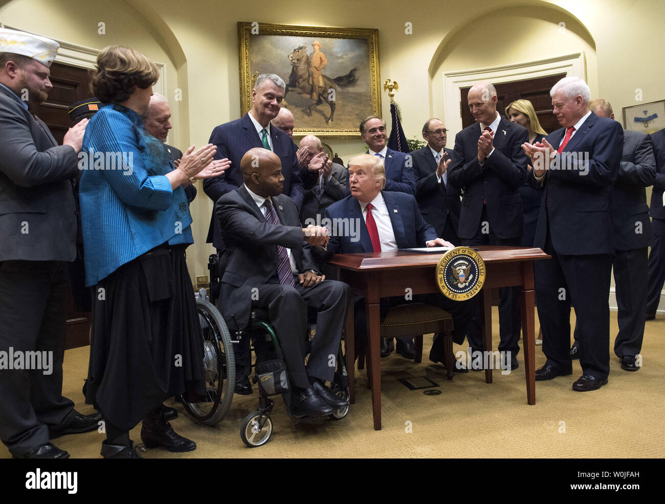 Paralyzed veterans hi-res stock photography and images - Alamy