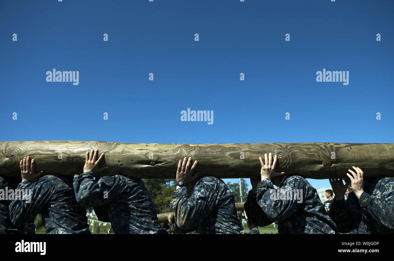 Navy log hi-res stock photography and images - Alamy
