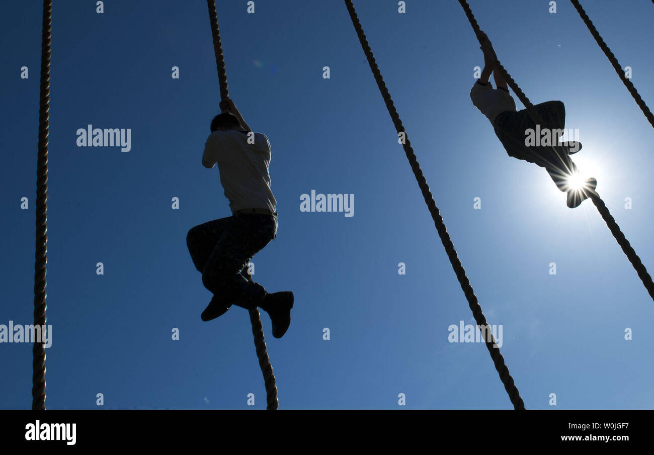 Plebe club rope during Sea Trials at the United States Naval Academy in ...