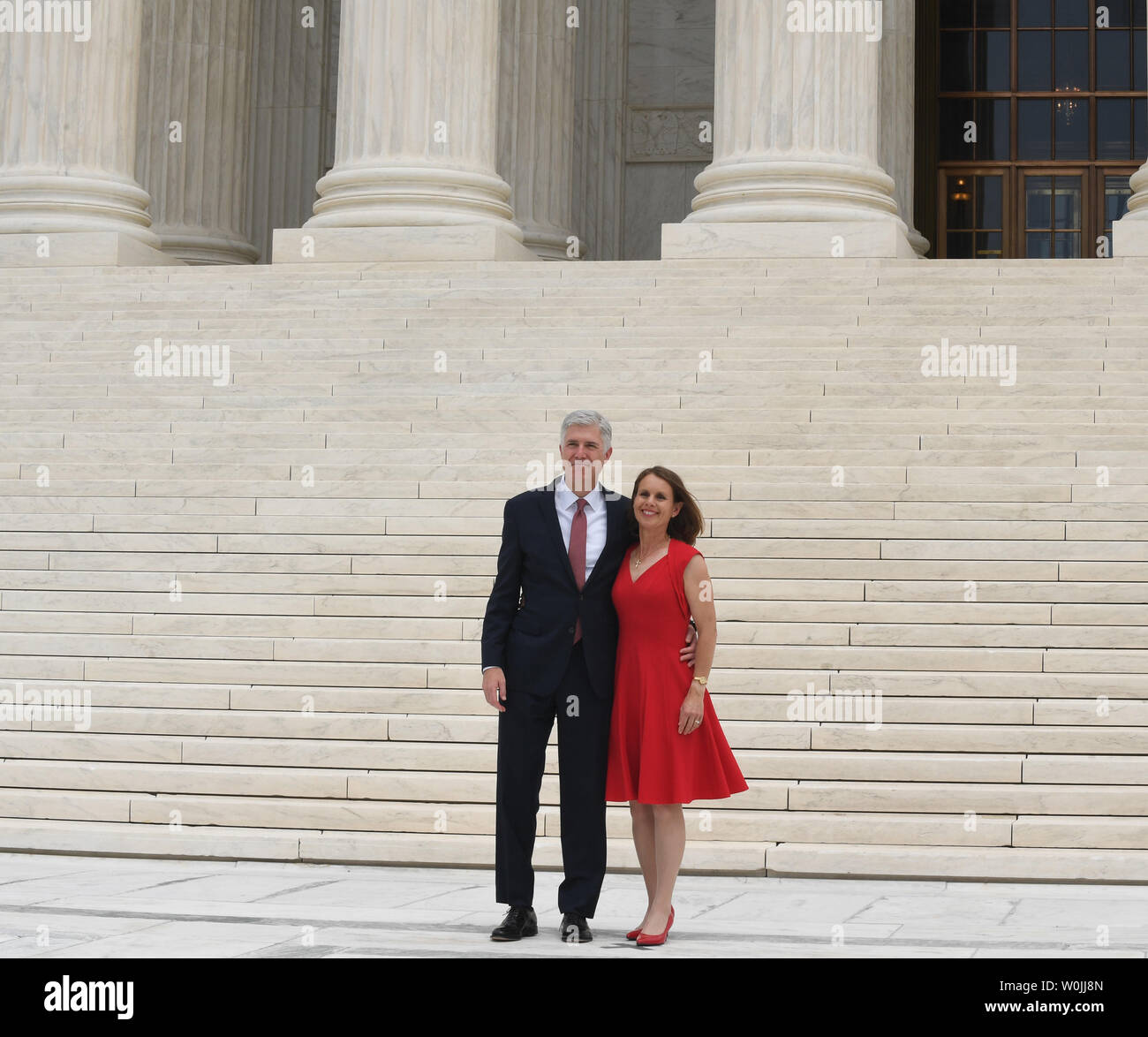 Neil gorsuch wife marie louise hi-res stock photography and images - Alamy