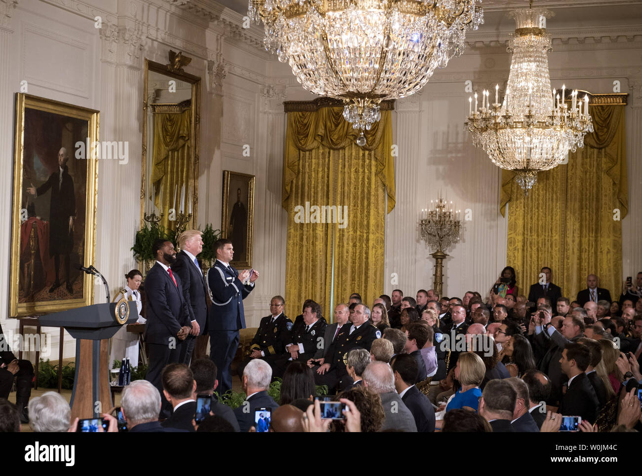 President Donald Trump awards the Medal of U.S. Capitol Police Officers ...