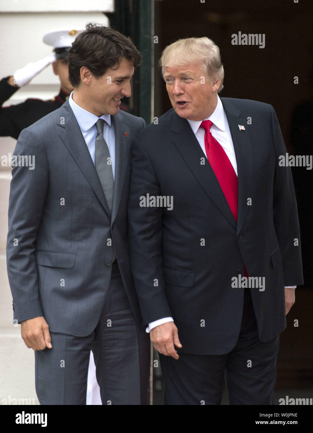 President Donald Trump (R) and Canadian Prime Minister Justin Trudeau ...