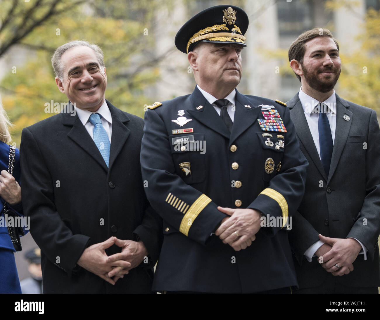 Veterans Affairs Secretary David Shulkin (L), Chief of Staff of the ...