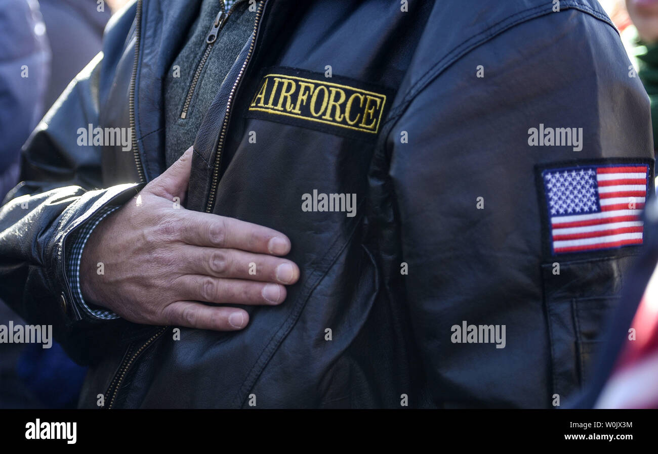 Hand over heart anthem hi-res stock photography and images - Alamy