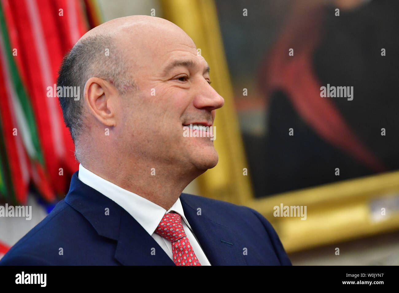 Gary cohn hi-res stock photography and images - Alamy