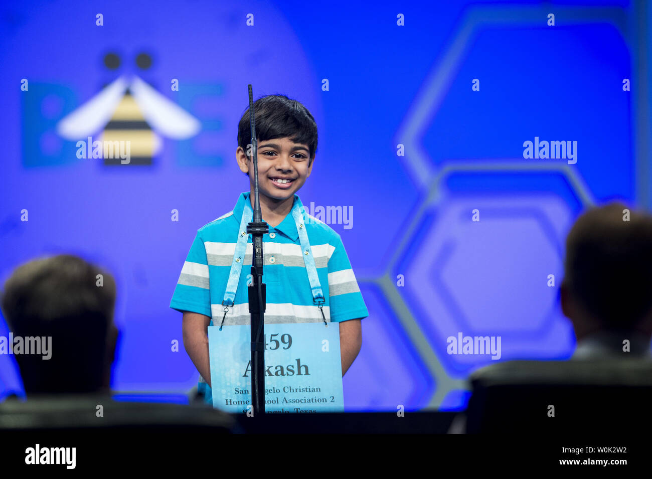 National spelling bee hi-res stock photography and images - Alamy