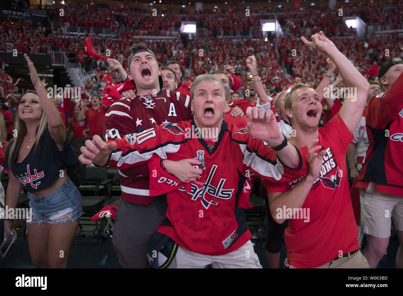Washington Capitals fans celebrate as the Capitals win the Stanley Cup ...