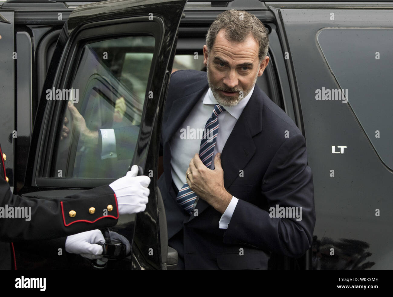 King Felipe VI of Spain arrives at the White House for a meeting with ...