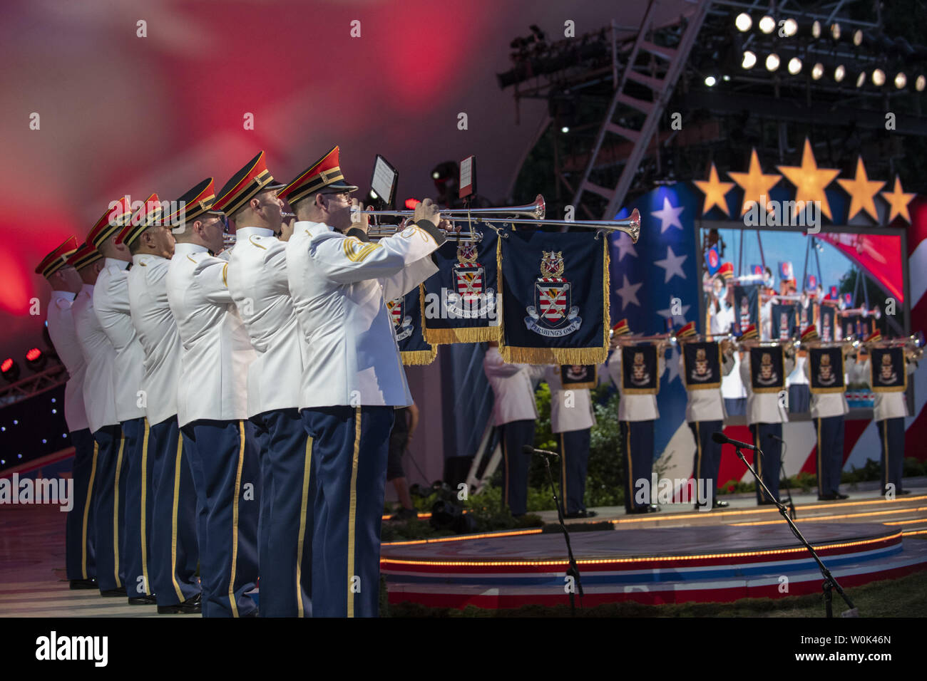 U s army herald trumpets hi-res stock photography and images - Alamy