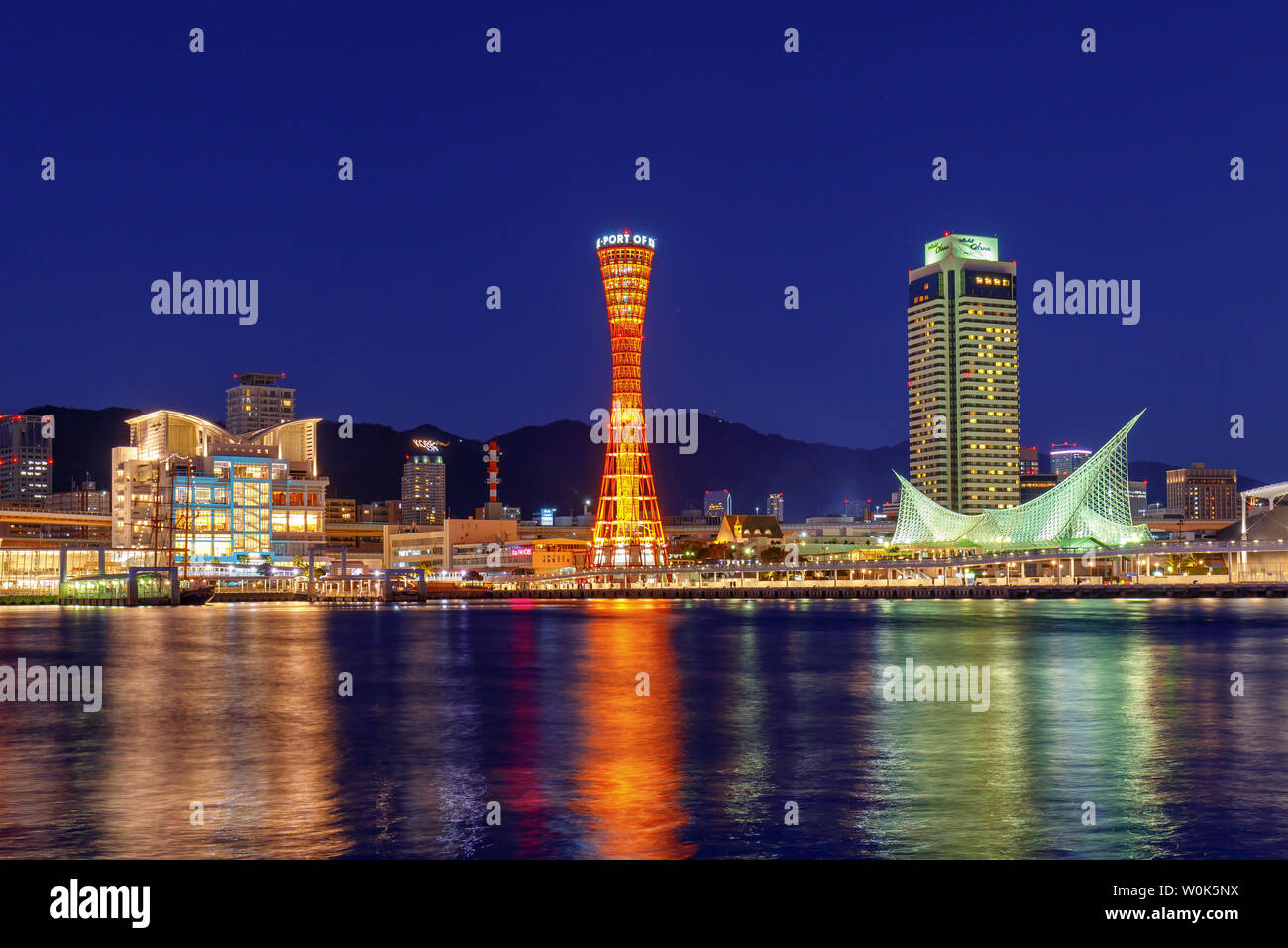 Kobe city japan skyscrapers hi-res stock photography and images - Alamy