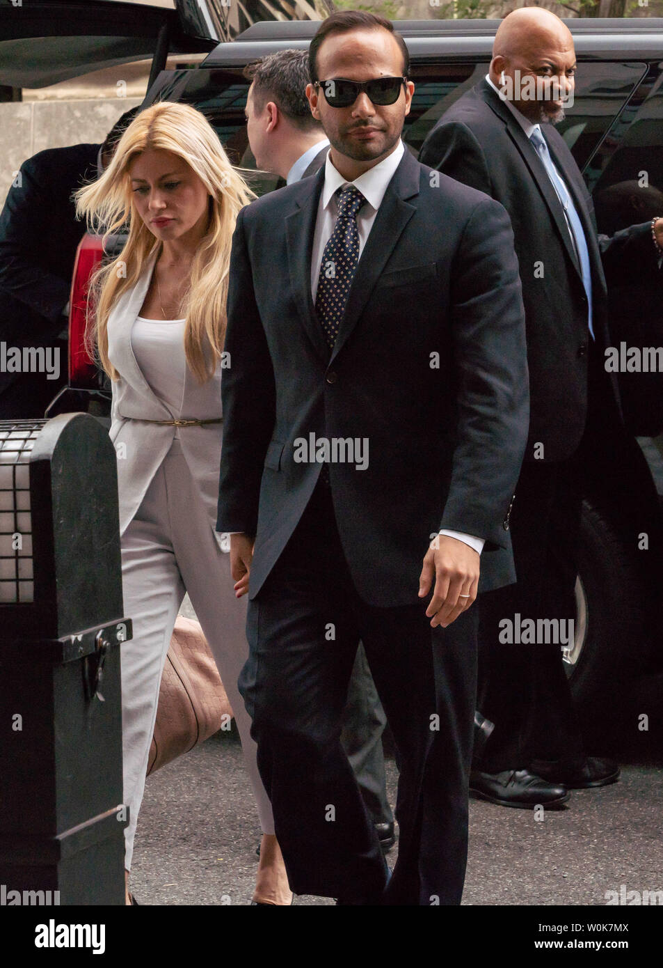 Mangiante papadopoulos hi-res stock photography and images - Alamy